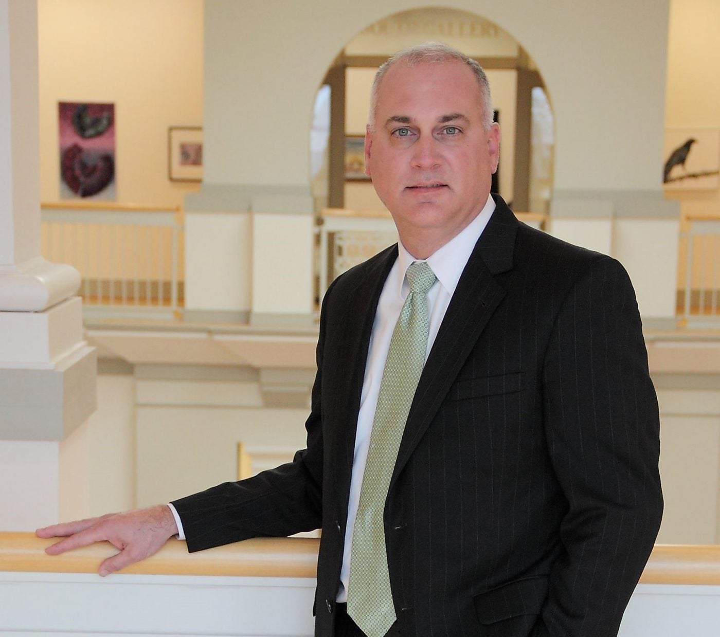 Local judge called upon to issue public reprimand of fellow jurist ...