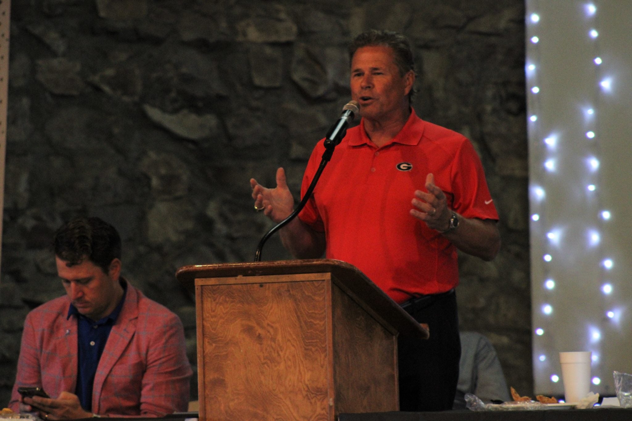Georgia football 1980 national champion QB Buck Belue honored by ...