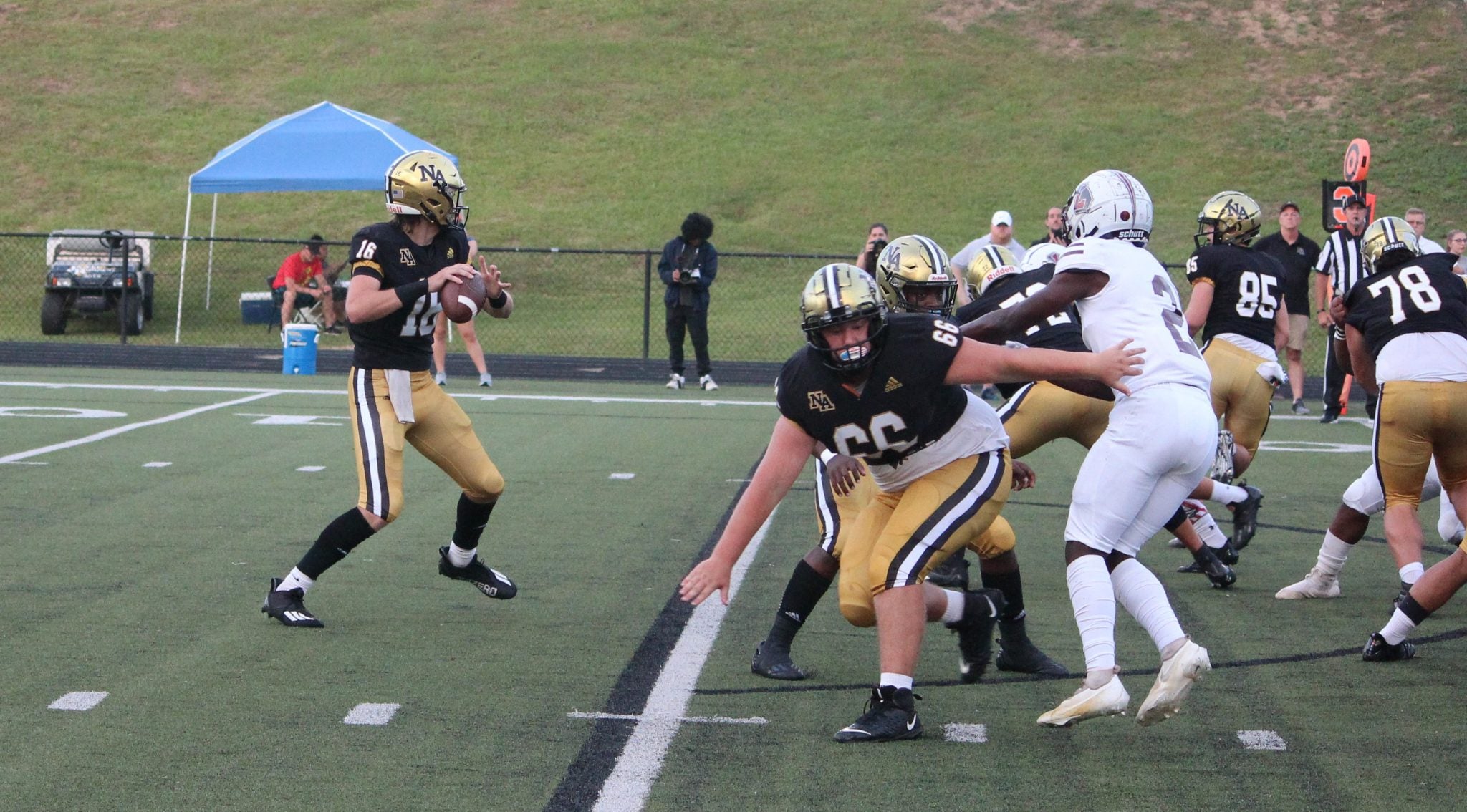 Yellow Jackets sting Panthers in North Augusta Friday - The Augusta Press