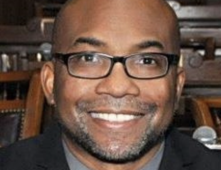 City stalls releasing records on Sen. Harold Jones new government job ...