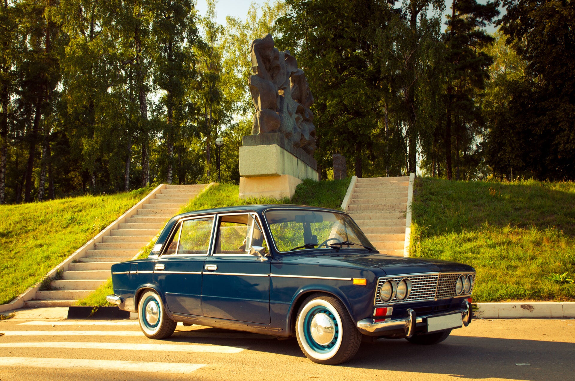 MotorHeadline: The cars of the Communists - The Augusta Press