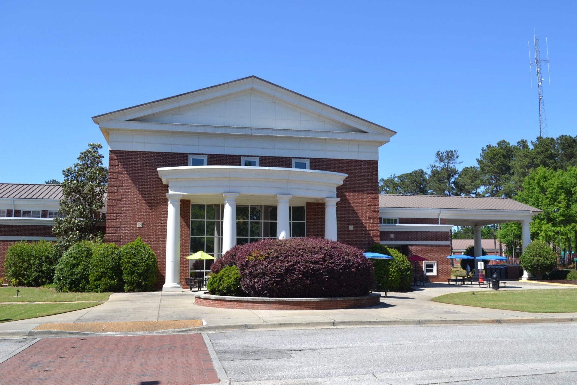 Committee approves moving forward with resolution to dissolve library ...