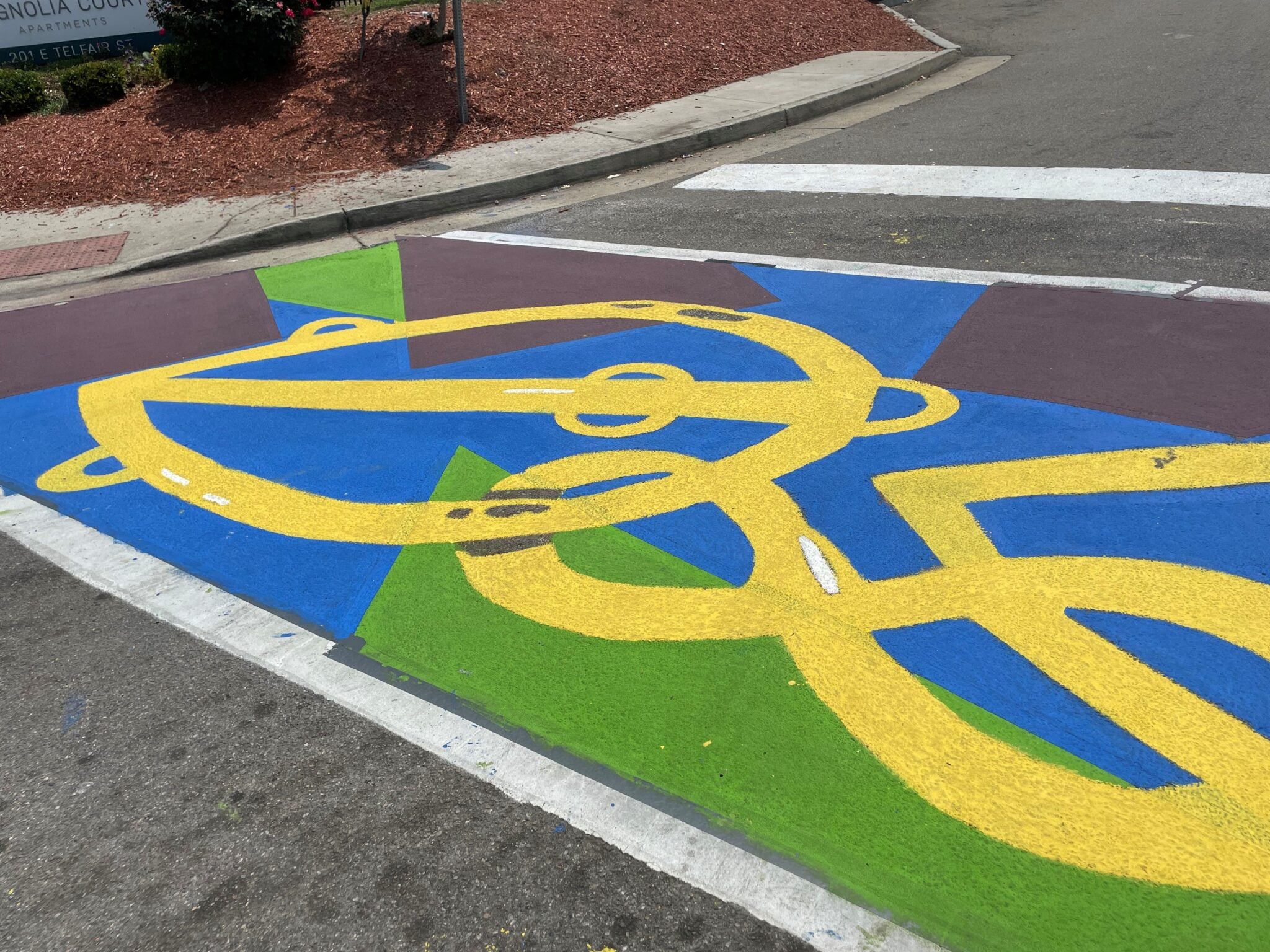 East Boundary celebrates mural and honors neighborhood at East Augusta ...