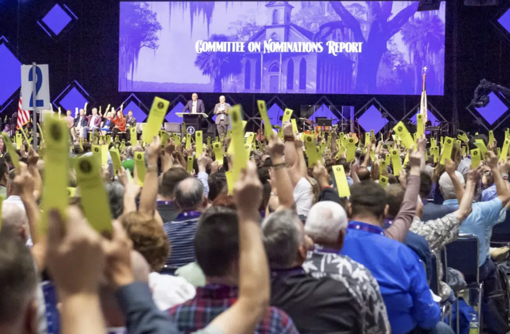 Impassioned appeals by ousted churches spotlight Southern Baptists ...