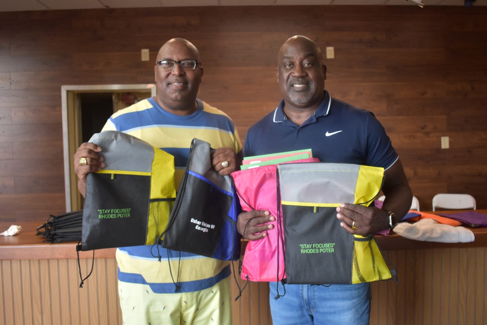 Ed Lowery holds school supply giveaway at Mayor’s Food Truck Family ...