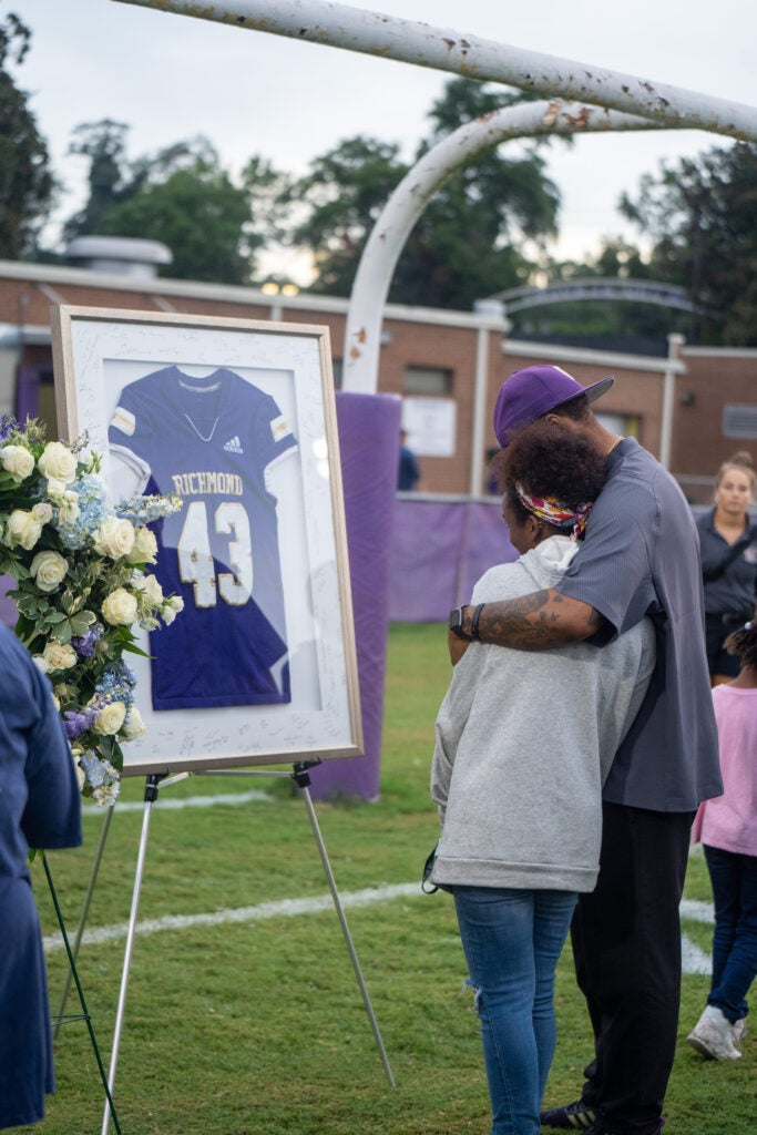 Remembering Se'Vonn: Richmond Academy football players, coaches use ...