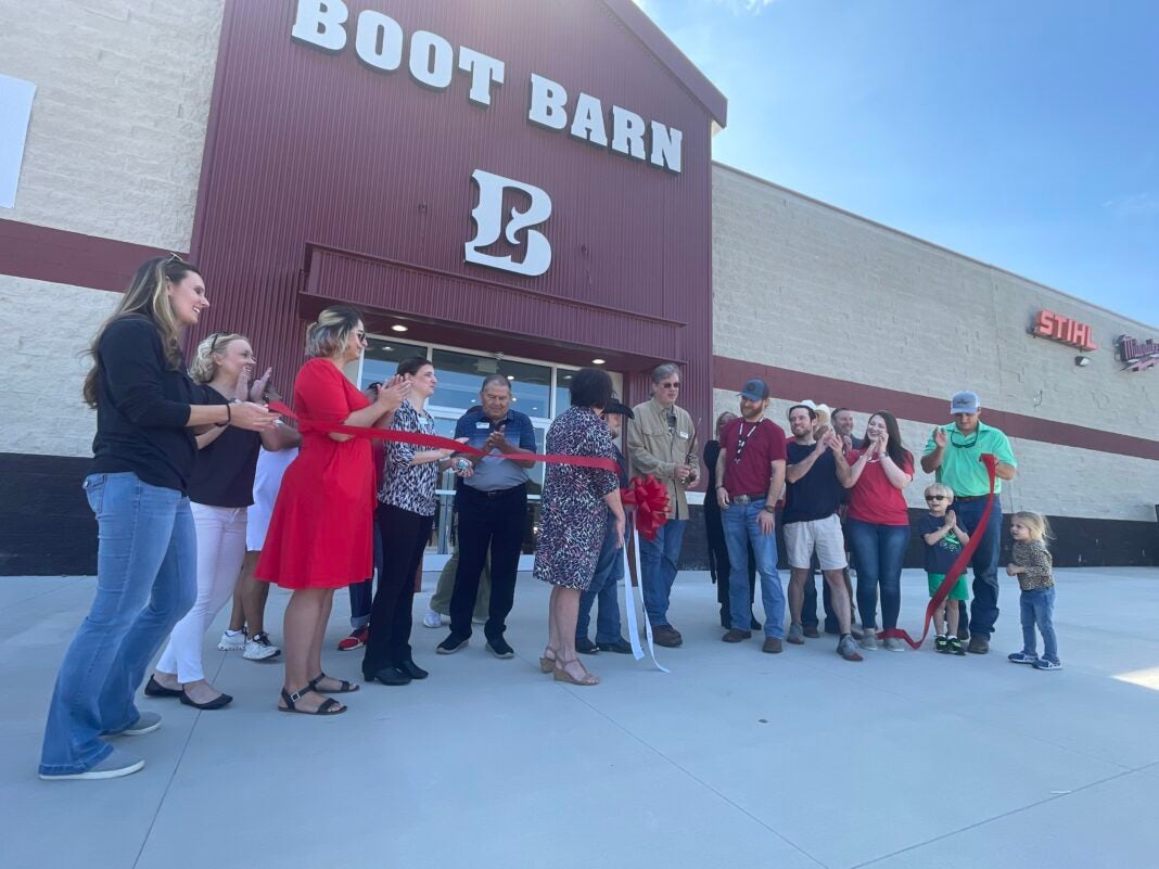 Boot Barn opens in Augusta - The Augusta Press