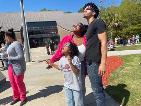 Ruth Patrick Science Center eclipse viewing draws large crowd - The ...
