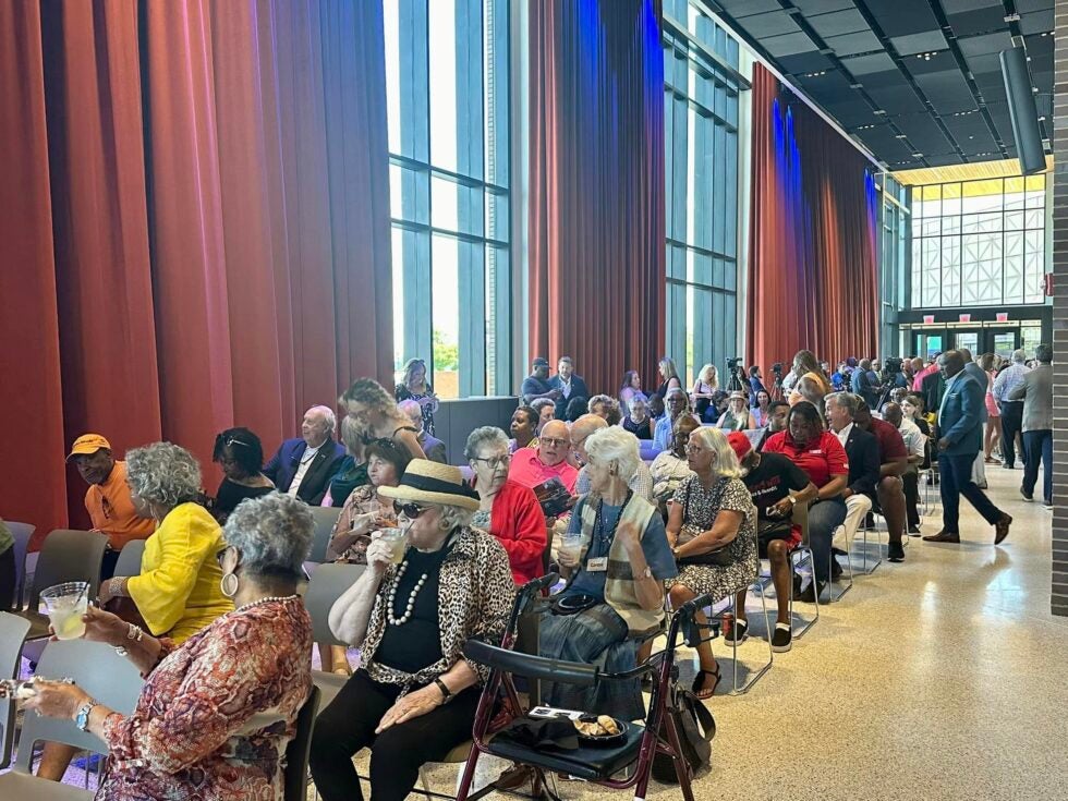 Bell Auditorium reopens to enthusiastic crowd - The Augusta Press