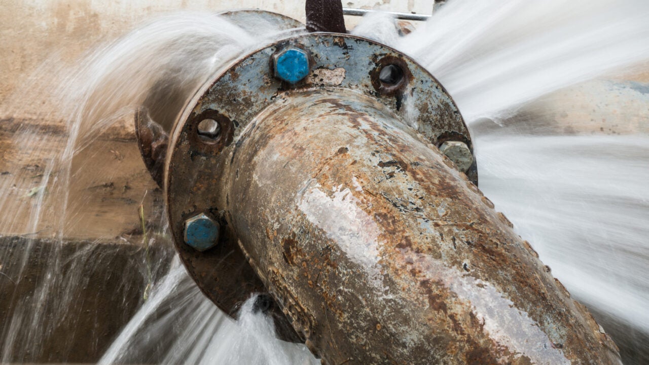 Water pipe bursts at North Columbia Elementary School - The Augusta Press