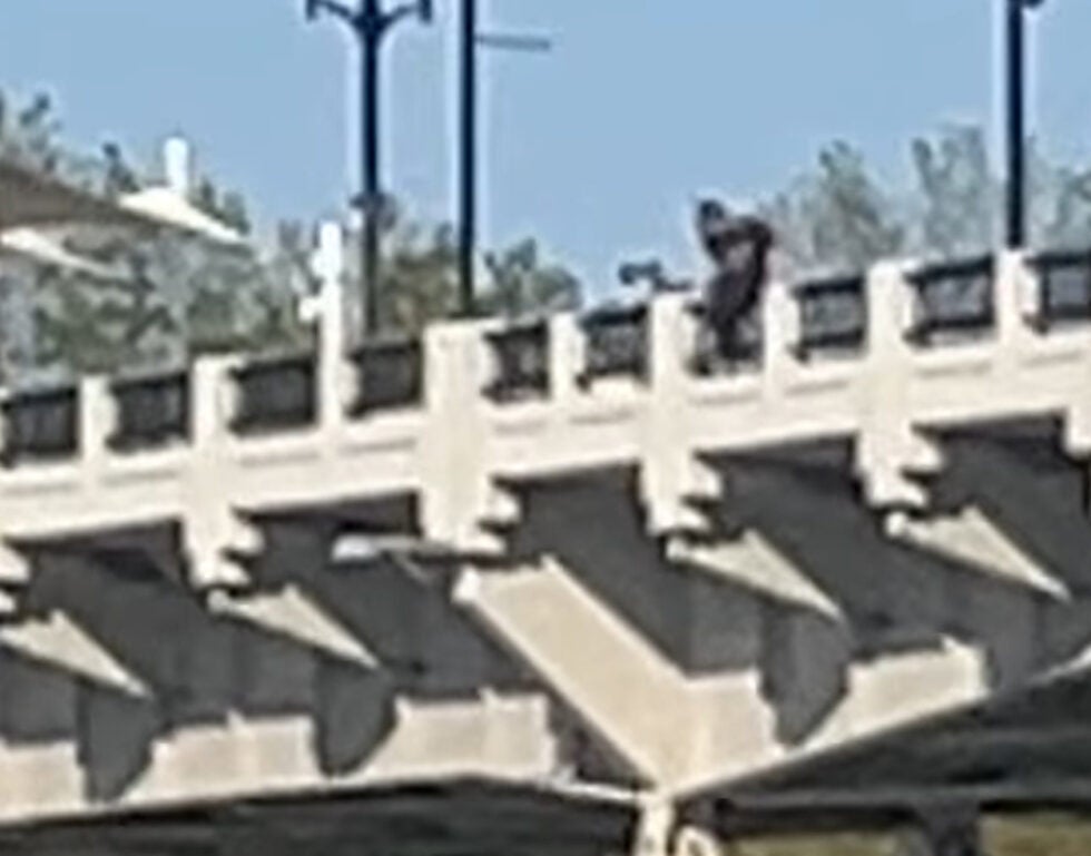 Sheriff praises heroic efforts as man is rescued from jumping off ...