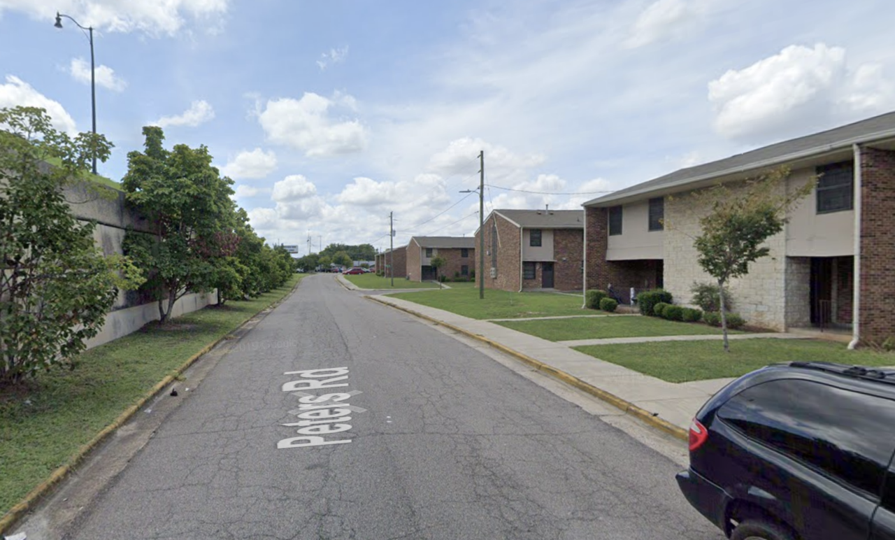 Augusta girl, 2, killed after car jumps sidewalk, strikes her on Peters ...