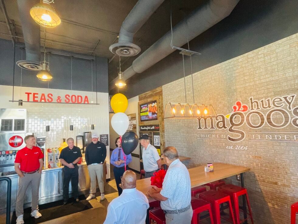 Florida-based Huey Magoo's Chicken Tenders hosts ribbon-cutting for its ...