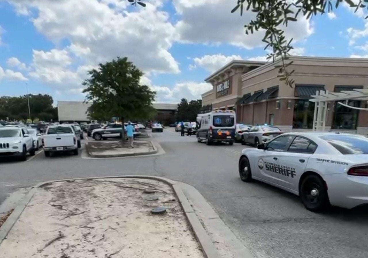 Targeted shooting at Augusta Mall leaves one dead, one arrested - The ...
