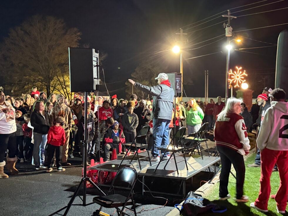 Lincoln County community hosts pep rally for the state-championship ...