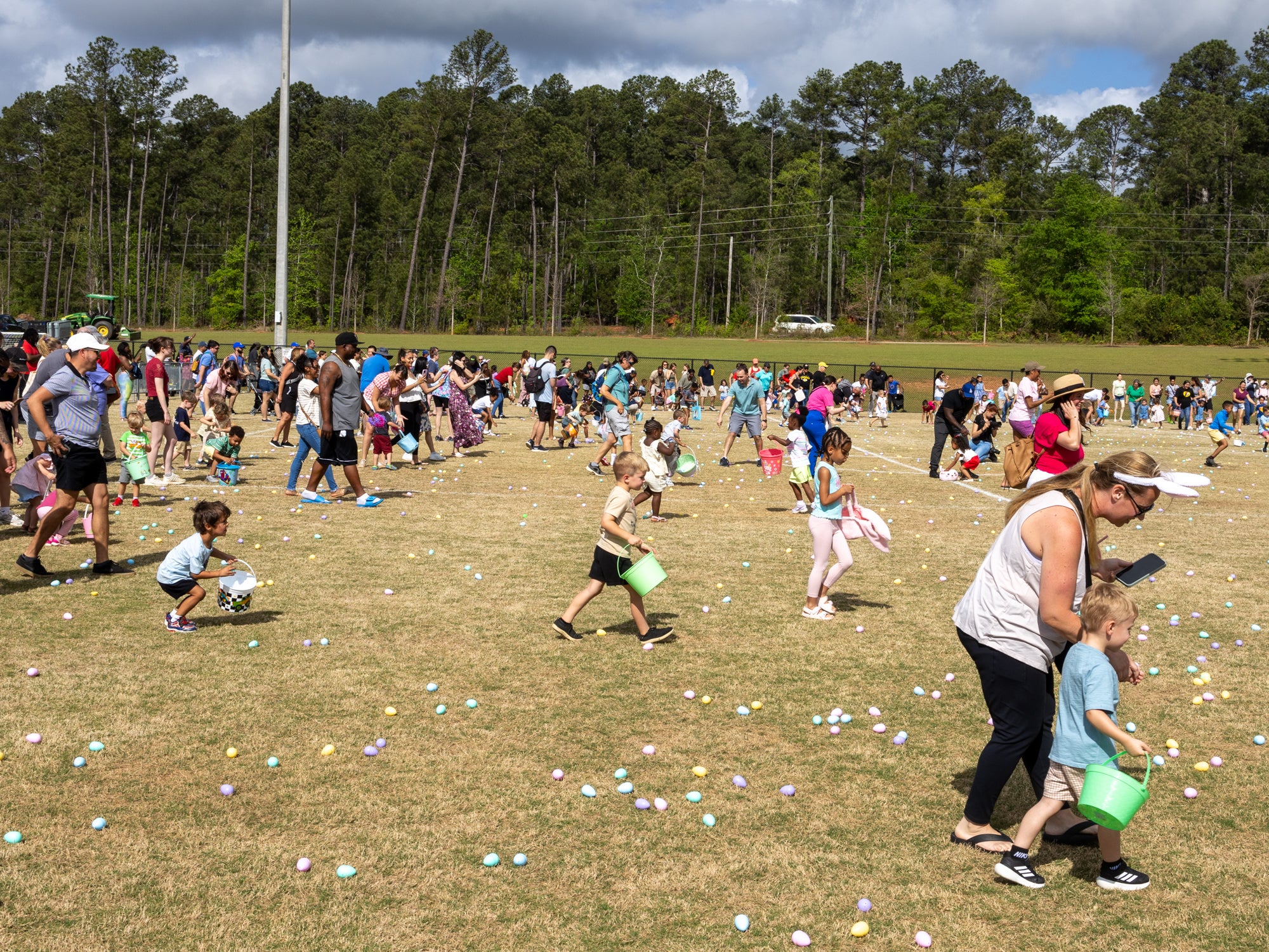 Photostory: Easter egg scramble draws families to Patriots Park - The ...